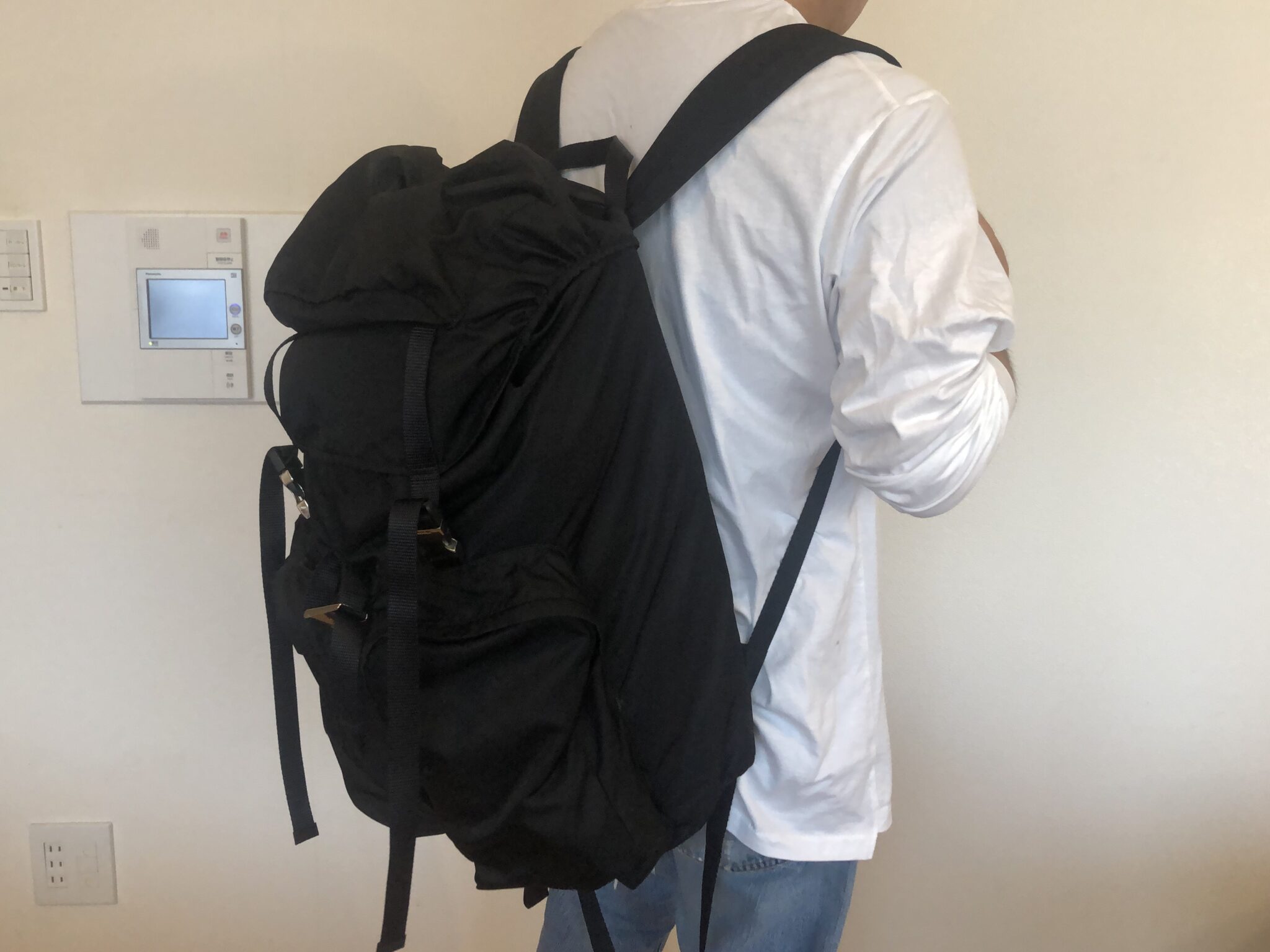 プラダのバックパックV136（2VZ019）の魅力をレビュー！の巻